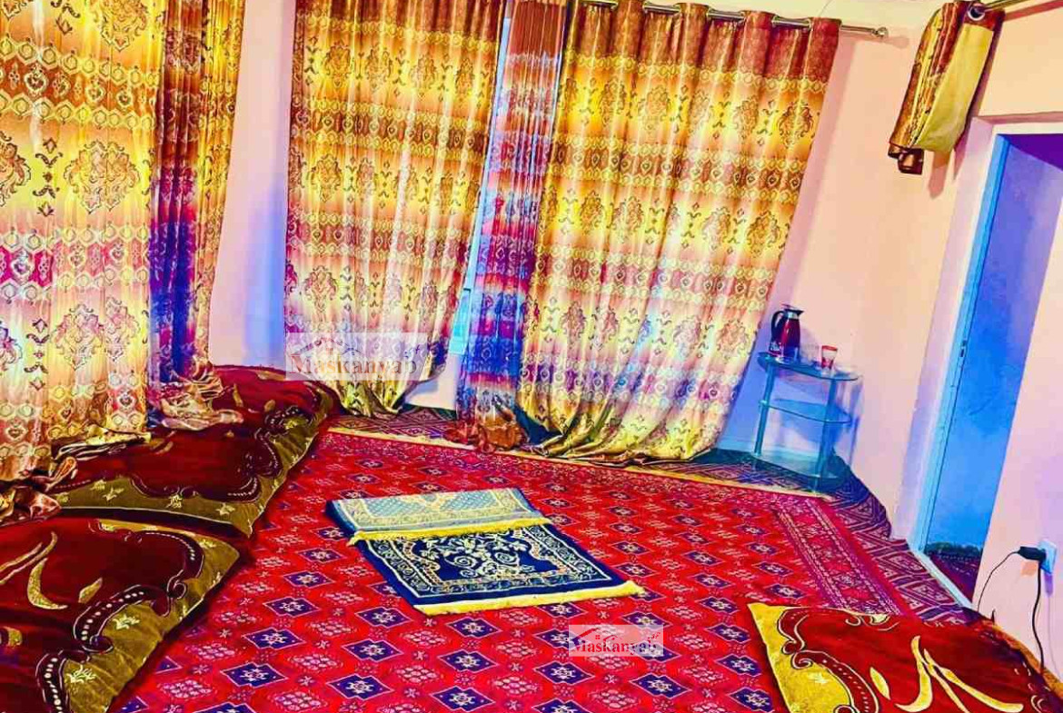 Seven-room house for sale in Old Taimani Square - MaskanYab.af